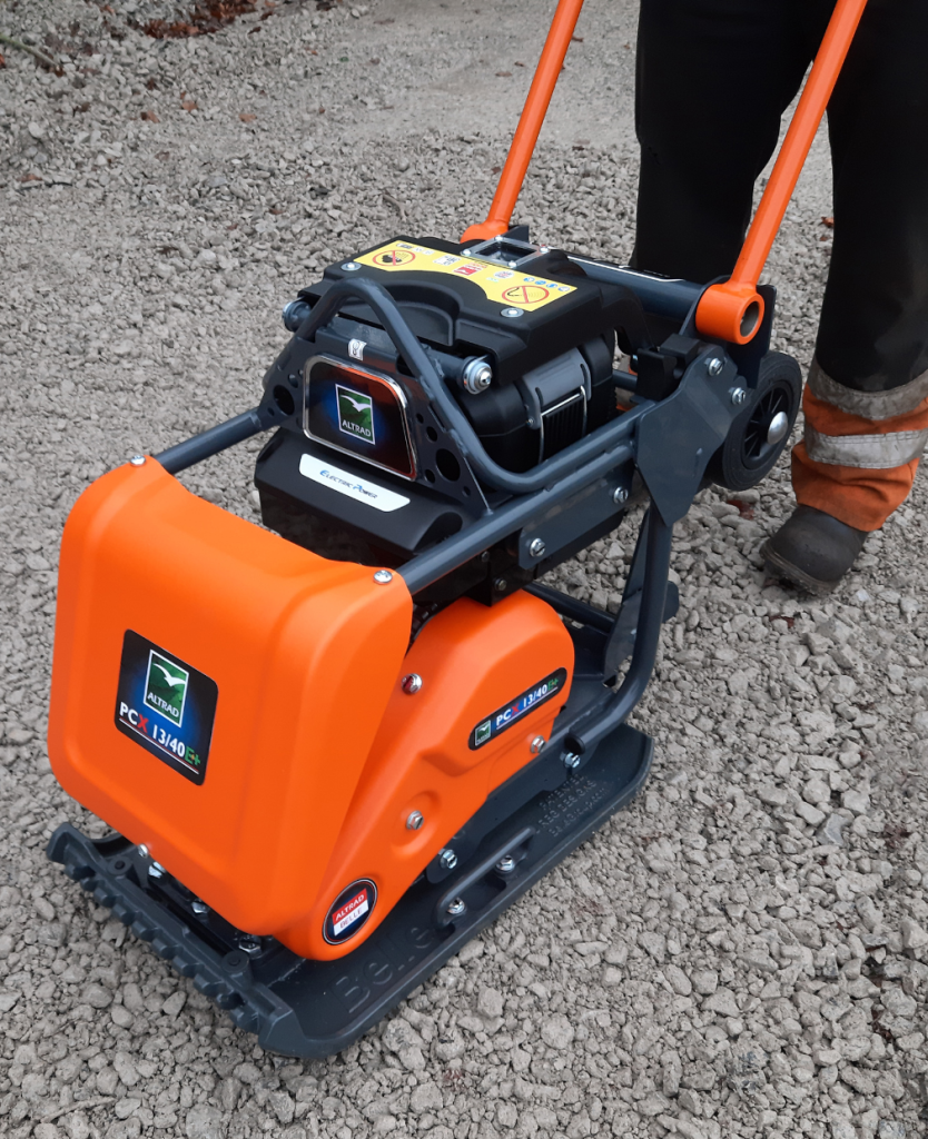 Placa Compactadora PCX 13/40E+ Bateria eGX LI-ION - Irbal